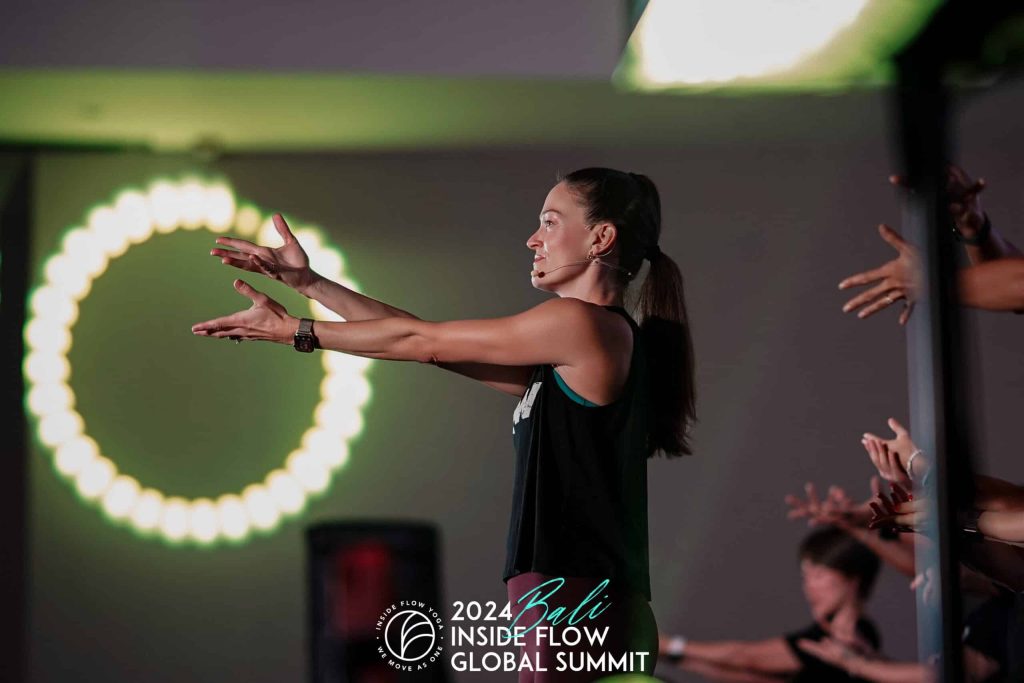 Inside Flow TTC 20hrs by Senior Teacher Rebecca - Inside Yoga Taipei